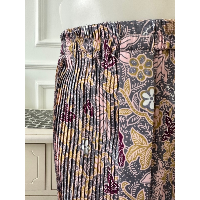 Jual ROK PLISKET BATIK / ROK PLISKET WIRU / ROK WIRU / ROK KEBAYA ...