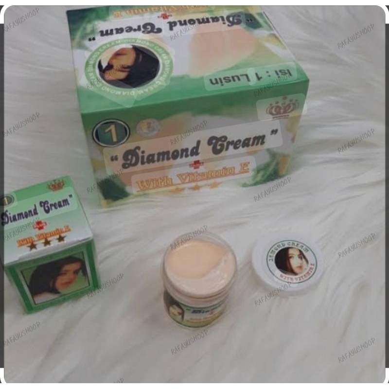 Jual DIAMOND Cream Plus White Vit E Tutup Putih Original | Shopee Indonesia