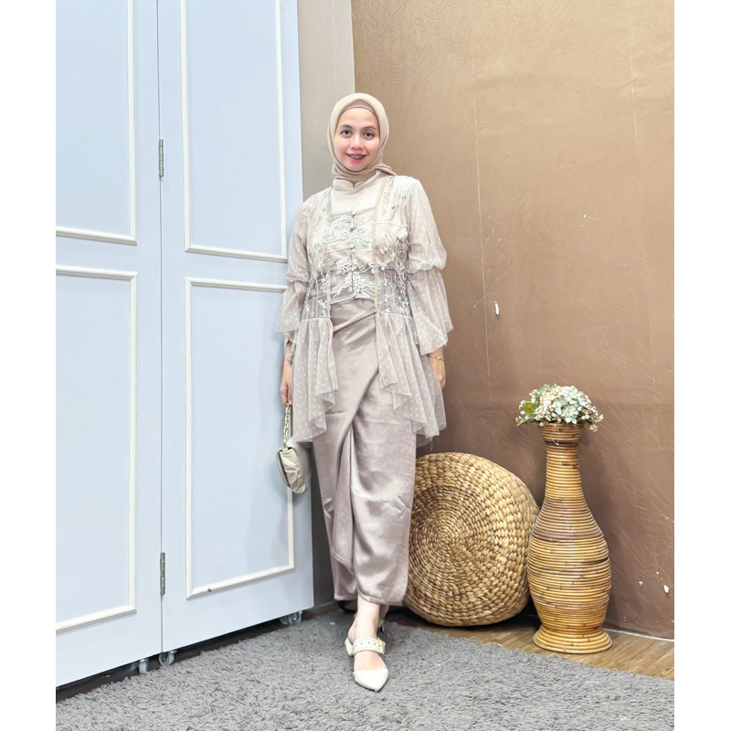 Jual SHANITIA || PRILA SET | Shopee Indonesia