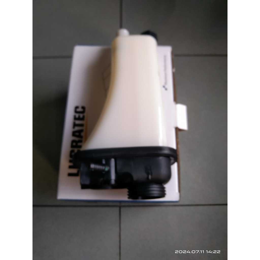 Jual TABUNG RADIATOR BMW E36 M50 | Shopee Indonesia