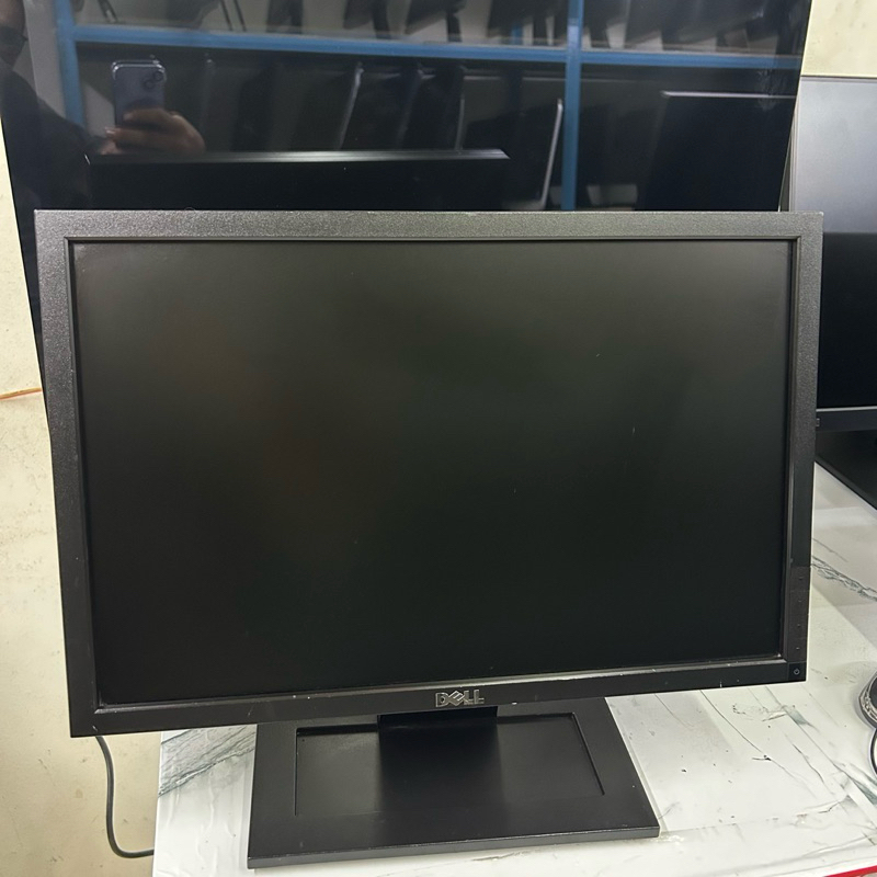 Jual monitor dell 19 inch like new mumer | Shopee Indonesia