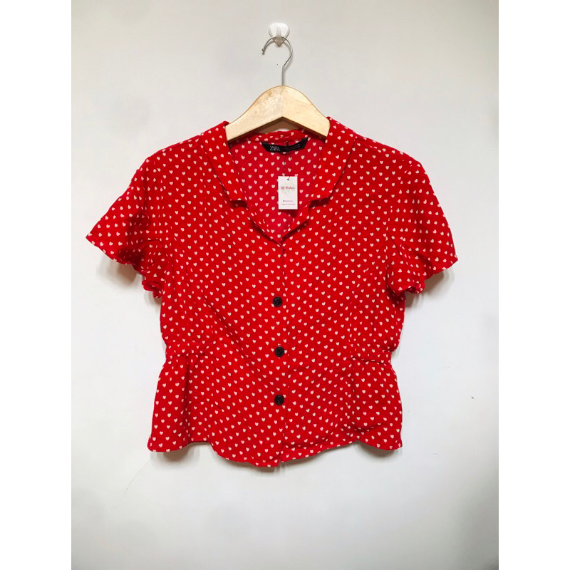 Jual THRIFT KEREN KOREAN LOOKS - ZR Crop Top Merah Putih Cute | Shopee ...