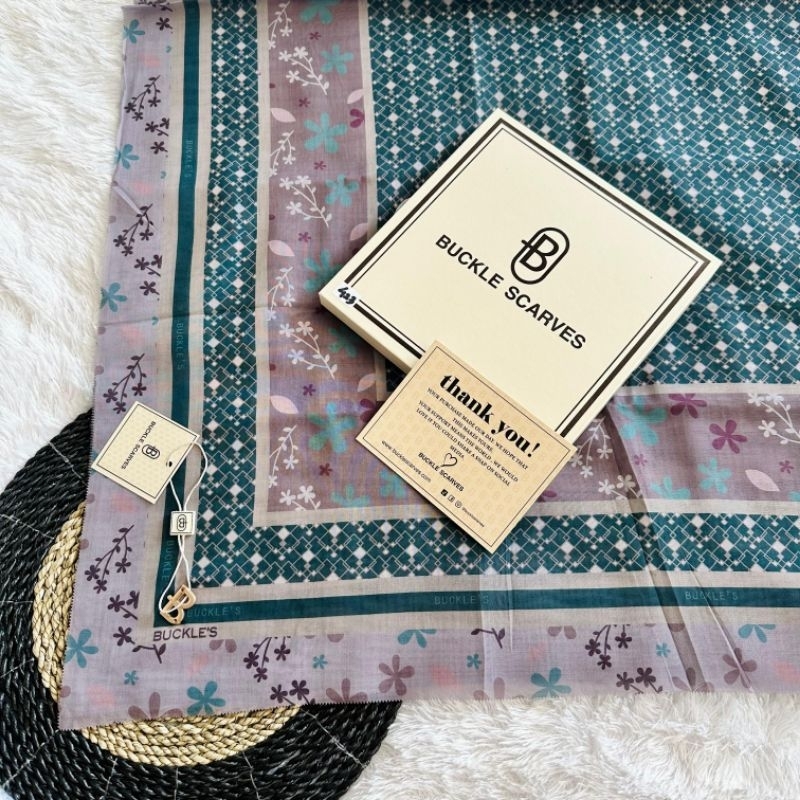 Jual NAGIH OOTD HIJAB AZARA BUCKLE SCARVES PREMIUM MOTIF SEGI EMPAT ...