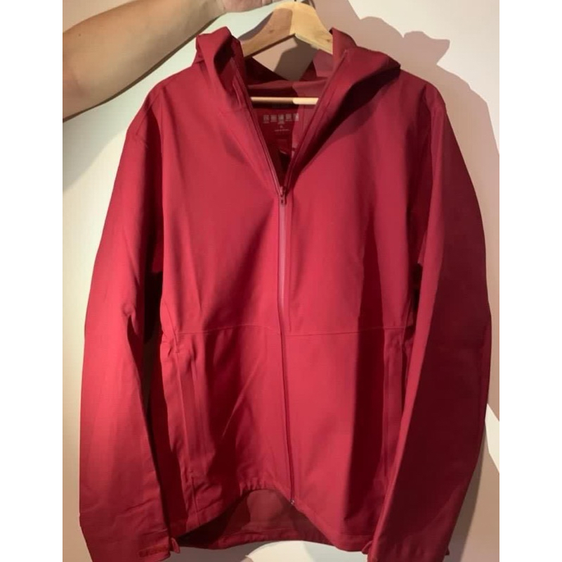 Jual Uniqlo Blocktech 100% New dan Asli | Shopee Indonesia