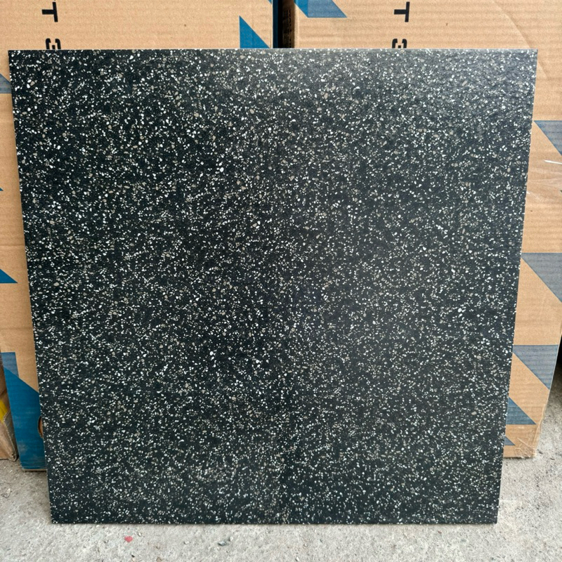 Jual keramik lantai 50x50 (mate-doff) hitam motif/ keramik motif terazo ...