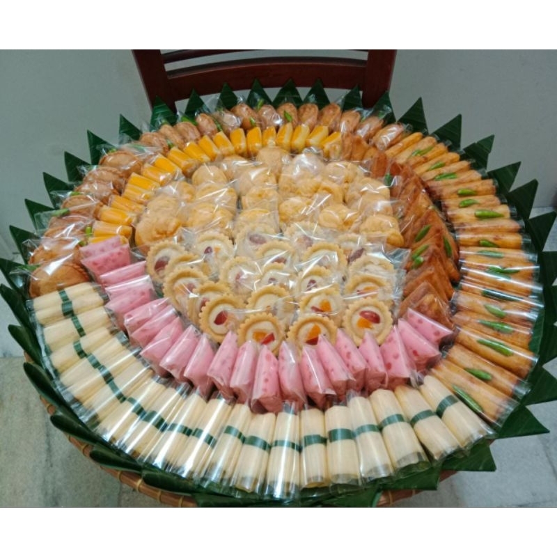 Jual Kue tampah/ Kue tradisional/ Kue jajanan pasar/ CateringHappy ...