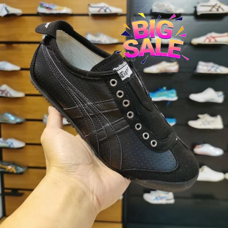 Jual Sepatu Onitsuka Tiger Mexico 66 Slip On Lether black | Shopee Indonesia