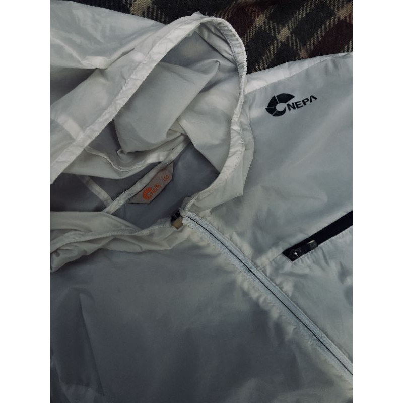 Jual preloved thrift jacket outdoor nepa full tag | Shopee Indonesia