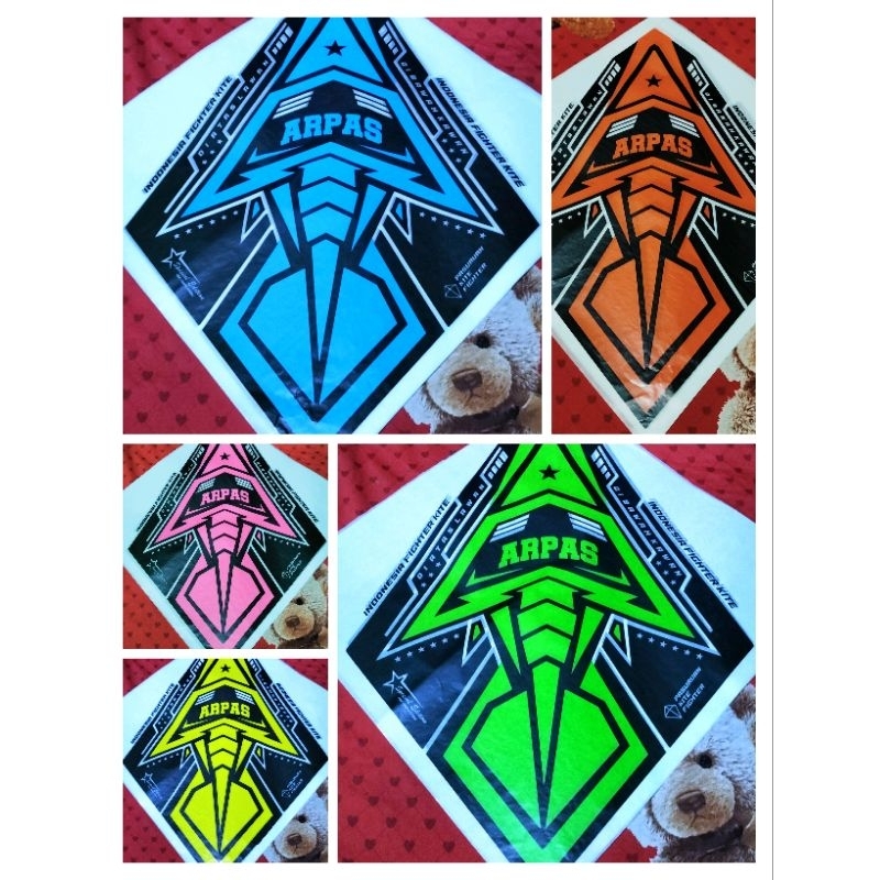 Jual Kertas Layang-Layang 2 Warna (Motif Robot) | Shopee Indonesia
