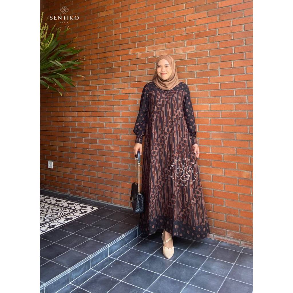 Jual Gamis Batik Kondangan Parang Delbara by Sentiko Batik | Shopee ...