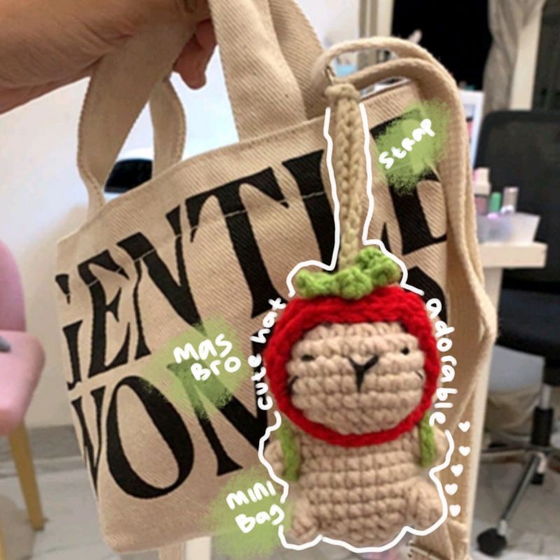 Jual Goes To School Capybara Bag Charm, Capybara Amigurumi | Shopee ...