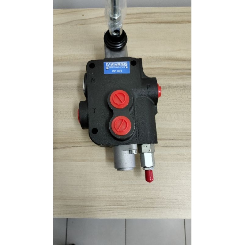 Jual Hand Control valve hydraulic DP 80 / 1P ( 1 Handle ) NUCLEO 80 LPM ...