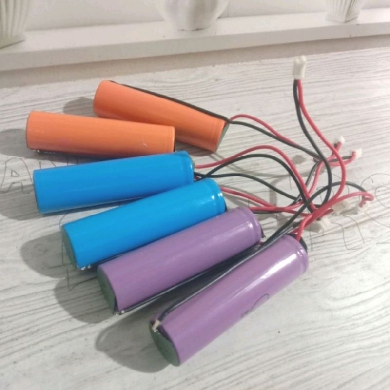 Jual Baterai Lampu Emergency soket tipe 18650 1200 mah hrga satu ...