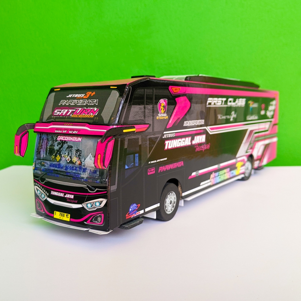 Jual Miniatur Bus SATURN JB3 Tunggal Jaya Set Lampu Pajangan Ban Mainan ...