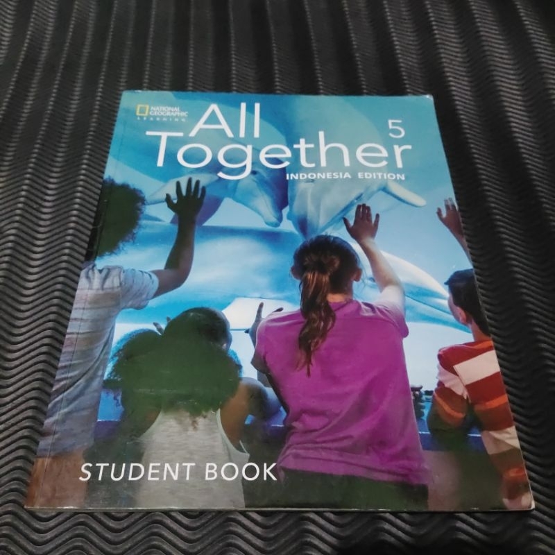 Jual Buku All Together 5 Student book | Shopee Indonesia