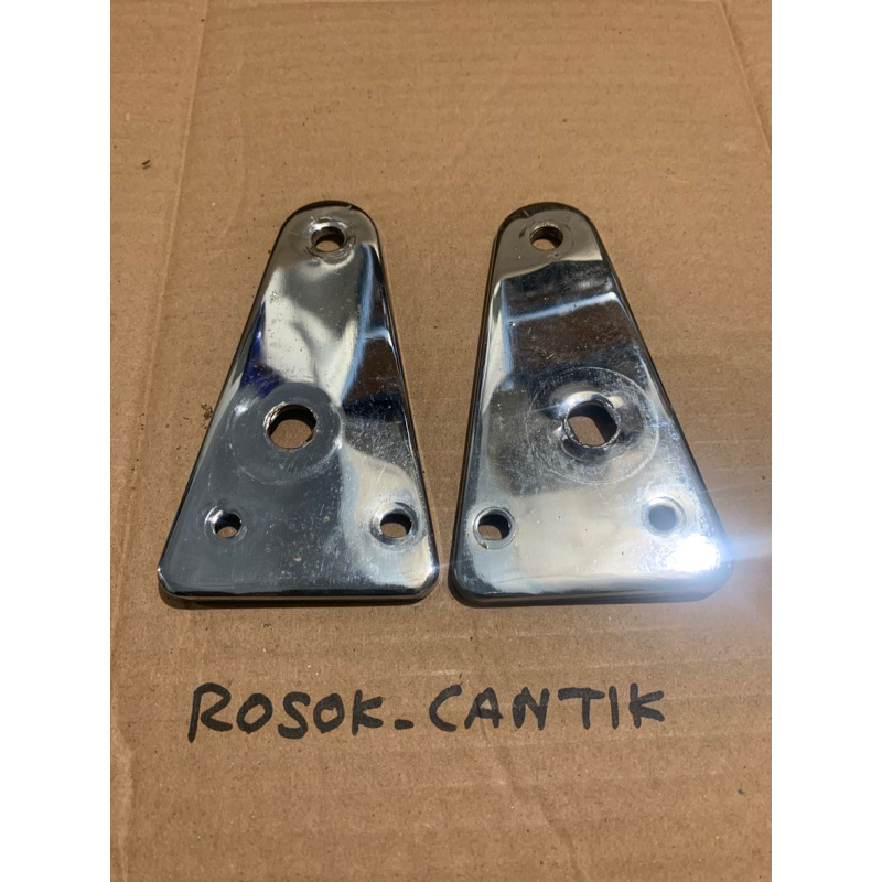 Jual sepasang kupingan lampu sein reteng pangkon lampu depan megapro ...