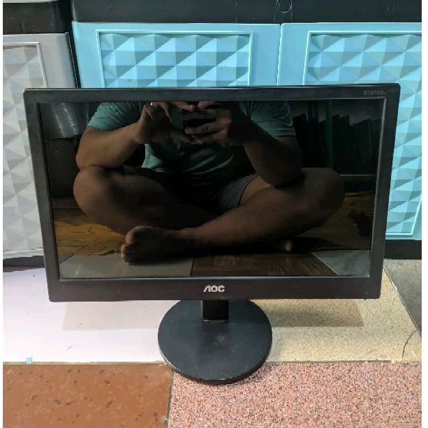 Jual MONITOR AOC 16 INCH LED WIDE LENGKAP KABEL | Shopee Indonesia