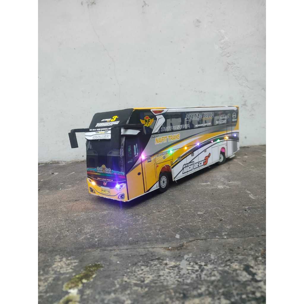 Jual bis basuri maianan anak miniatur bus kuning full lampu kelap kelip ...