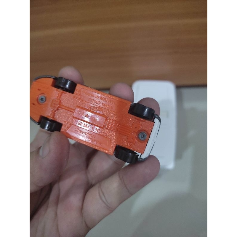 Jual diecast chevroletor hotwheels tm gm grey 9 | Shopee Indonesia