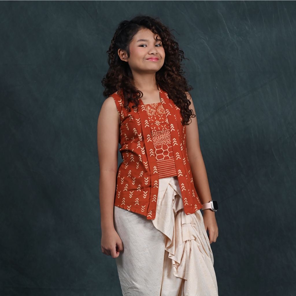 Jual NONA RARA - Kebaya Garut Sleeveless Orange K0009, baju batik ...