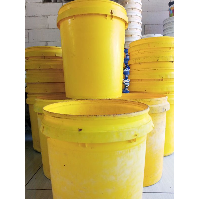 Jual Ember bekas cat 25kg/20L Tanpa tutup dan Gagang (warna random ...