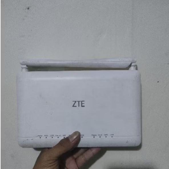 Jual Ruter ZTE F670L (port ijo) | Shopee Indonesia