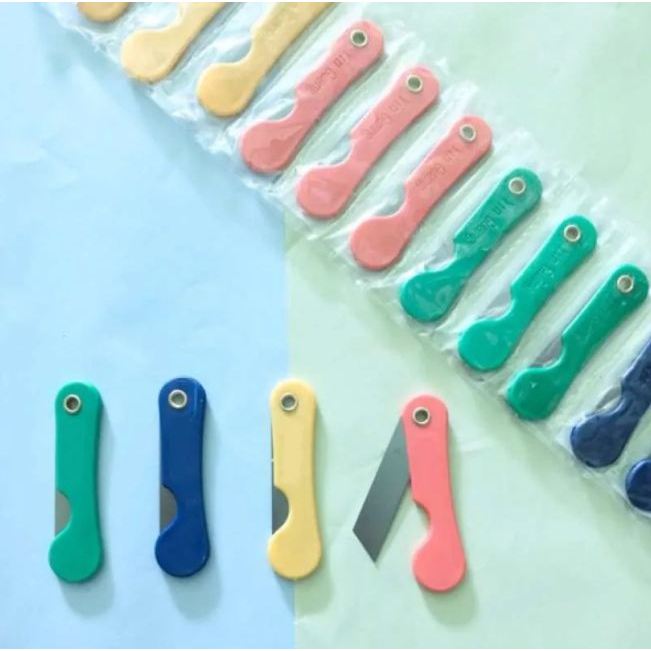 Jual Pisau Cutter Lipat Mini / Fordable Knife / Alat Bntu Potong Kertas ...
