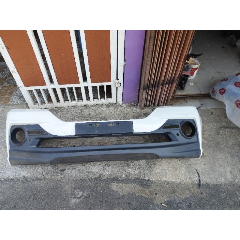 Jual body kit bumper depan xenia 2016-2018 original | Shopee Indonesia