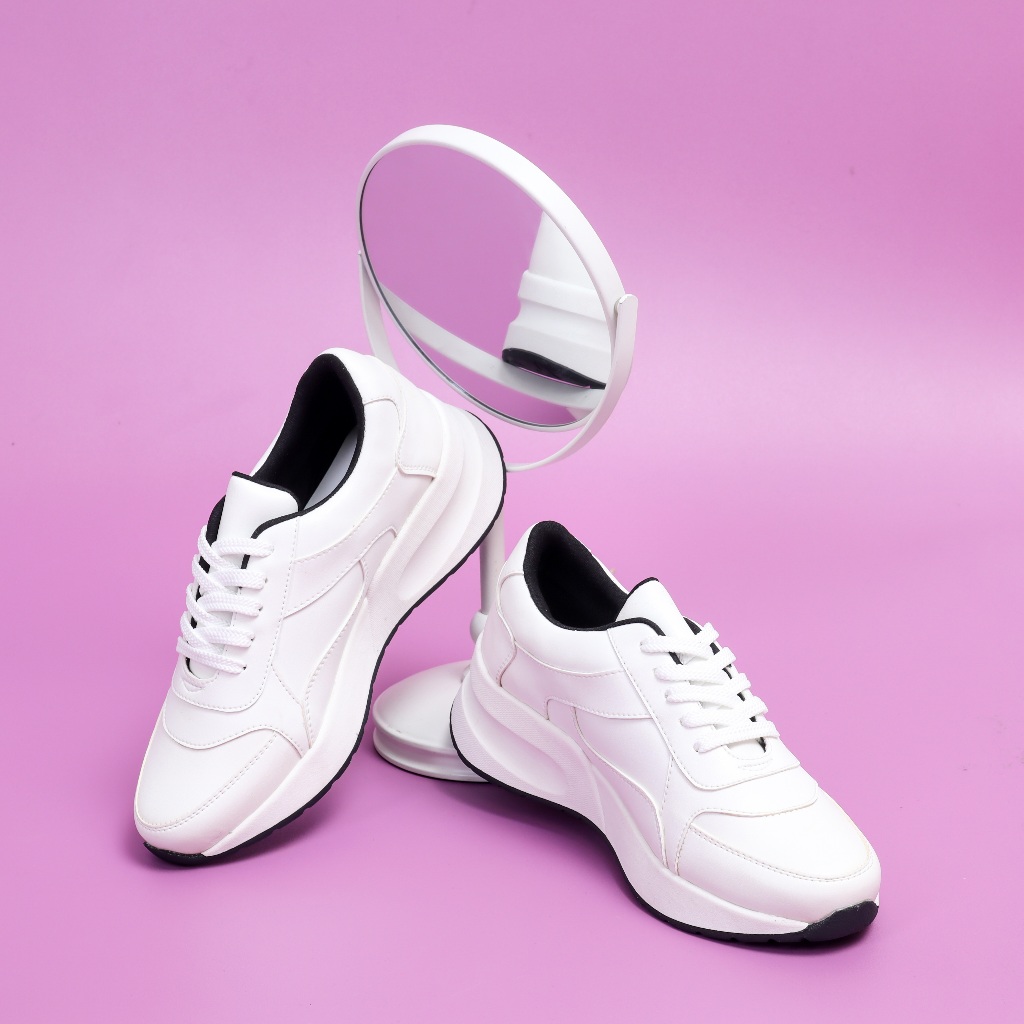Jual ELIRA Sepatu Chunky Sneakers Wanita LAUREN White Black Casual ...