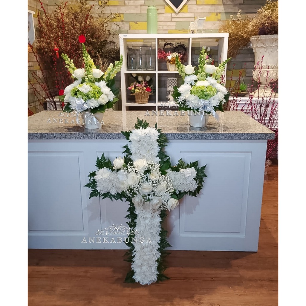 Jual Rangkaian Bunga Asli Duka Cita Salib Putih Pot Cross Condolences ...