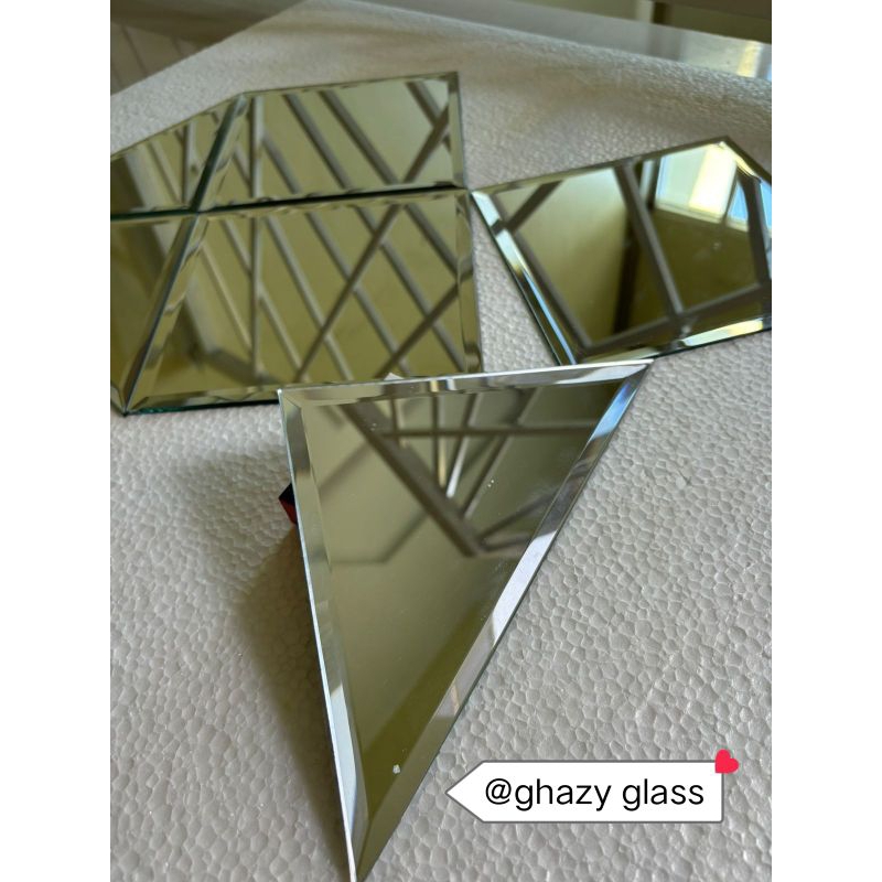 Jual kaca cermin bevel tebal 3mm 20x20 kaca cermin dinding moulding ...