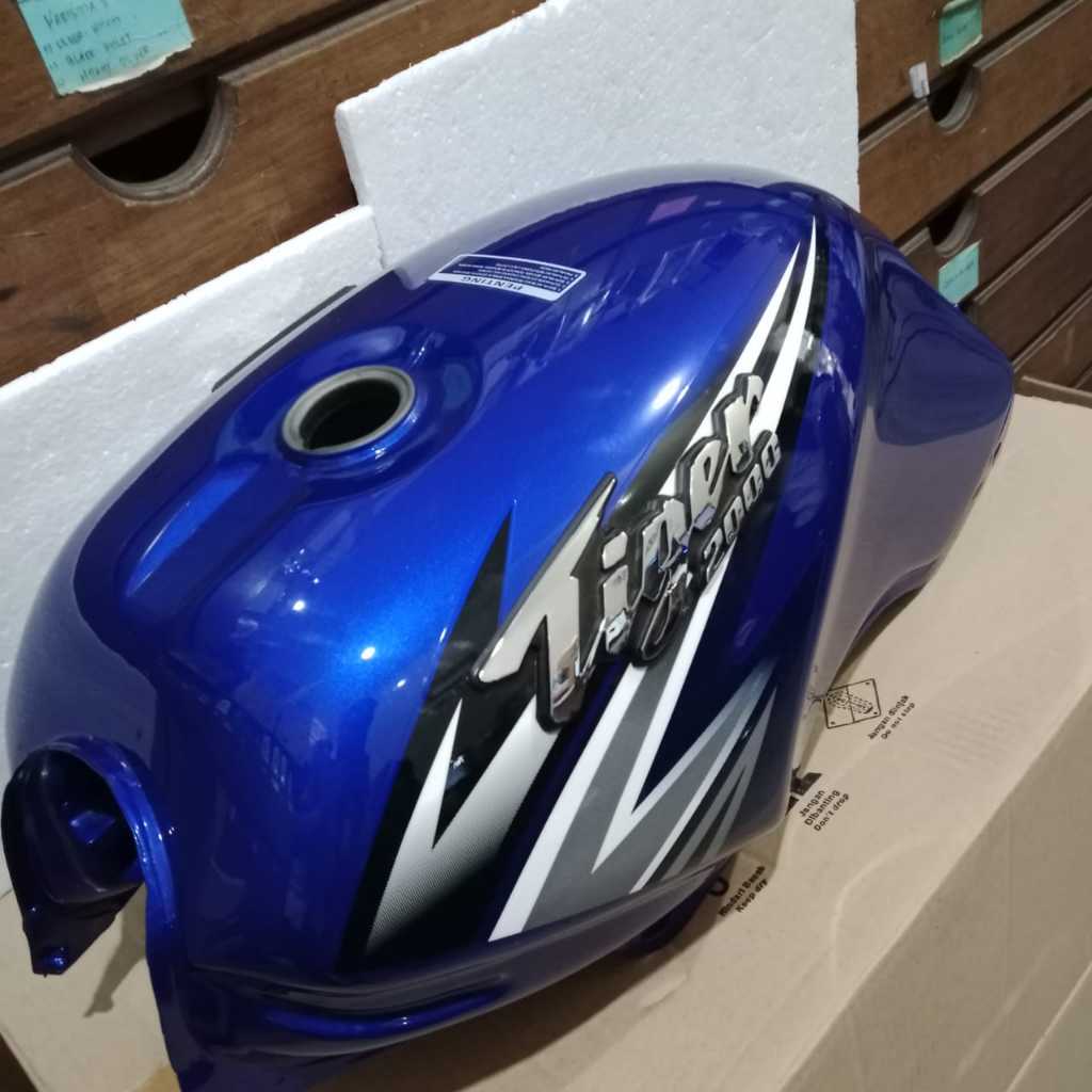 Jual Tangki Bensin Tiger 2000 Lama plus Emblem Original Honda | Shopee ...