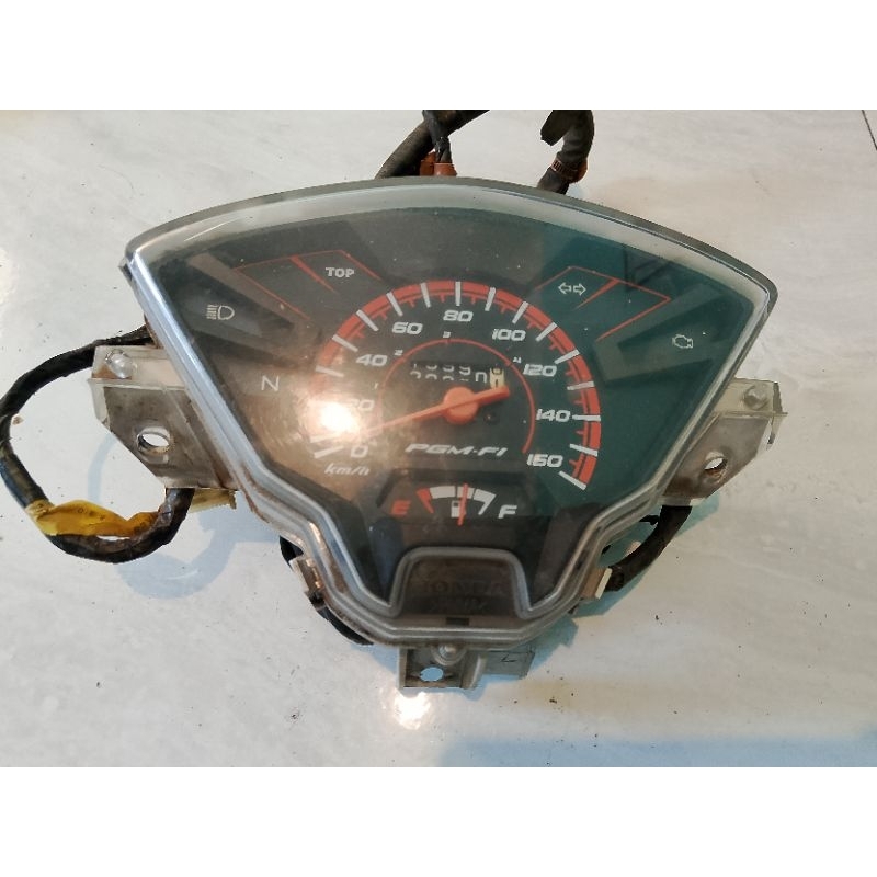 Jual SPEEDOMETER SPIDOMETER KILOMETER REVO FIT FI LAYAR MERAH ORIGINAL ...