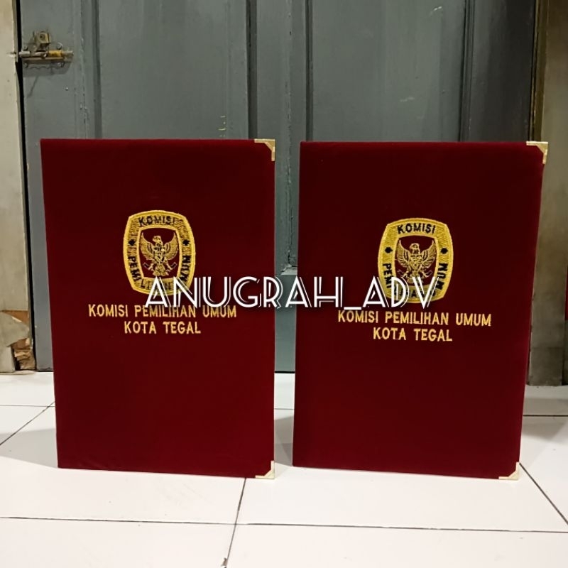 Jual map bludru map kantor custom logo dan tulisan bordir - KPU ...