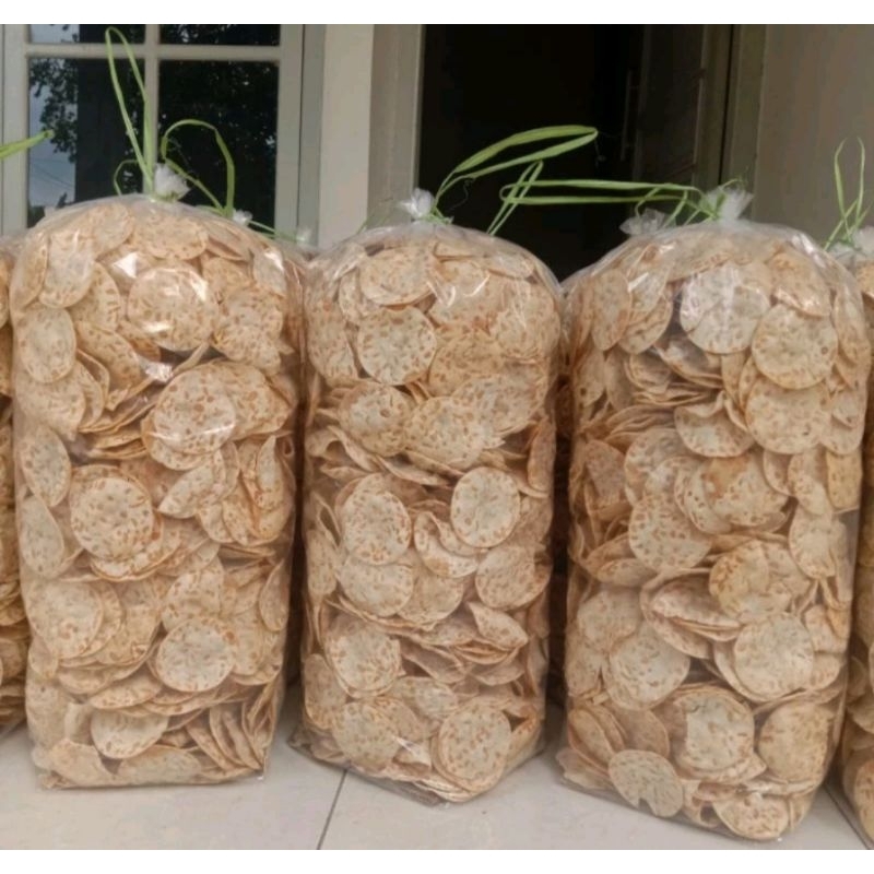 Jual Keripik sagu warna warni khas Trenggalek | Shopee Indonesia