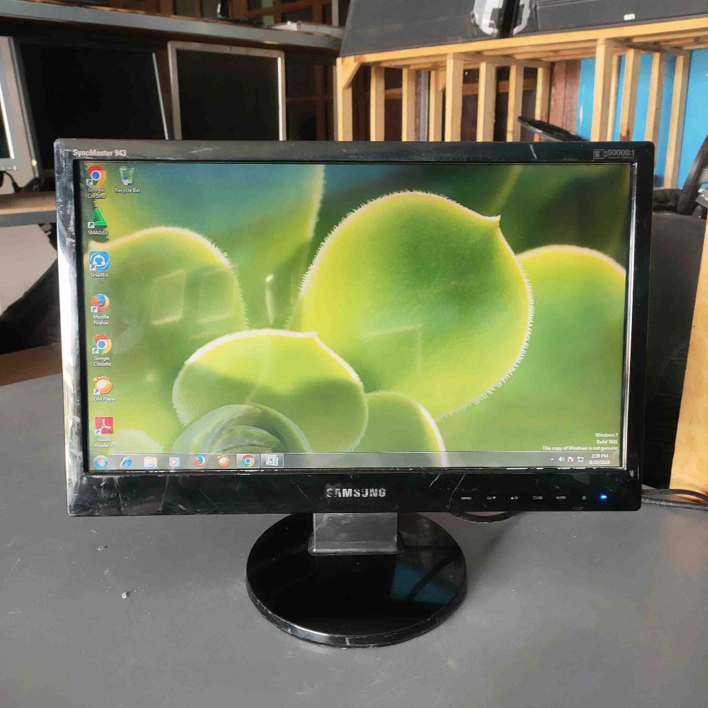 Jual Monitor Lcd Merk Samsung Ukuran Layar 19 Inch Kondisi Normal ...
