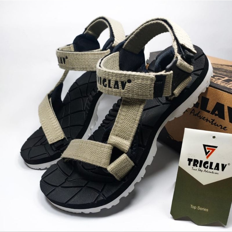 Jual Sandal Gunung Pria Triglav Premium Original | Sandal Gunung Slop ...