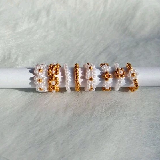 Jual Cincin manik-manik gold n white | beragam model, mulai dari bentuk ...