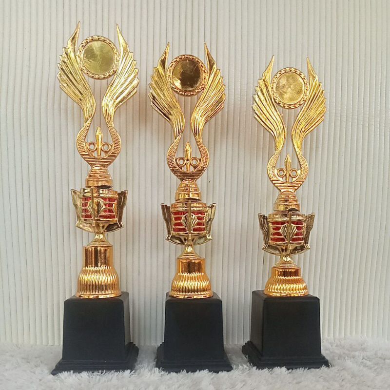 Jual PIALA TROPHY SET PLASTIK(3PCS FREE DESAIN) | Shopee Indonesia