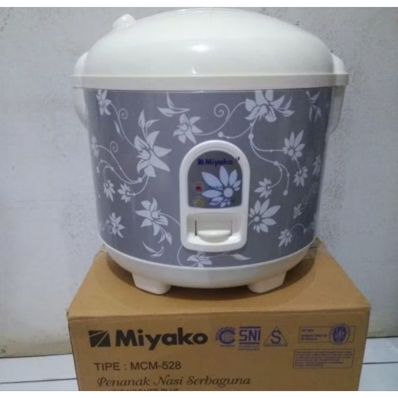 Jual Miyako Megic Com 1,8 Liter MCM-528 Kualitas Terbaik Penanak Nasi ...