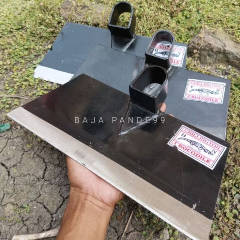 Jual Cangkul Pacul Lebar 32cm Cangkul Garuk Kotoran | Shopee Indonesia