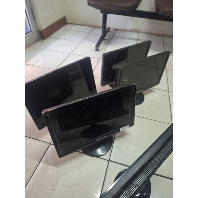 Jual monitor wearnes 16 inc lcd | Shopee Indonesia
