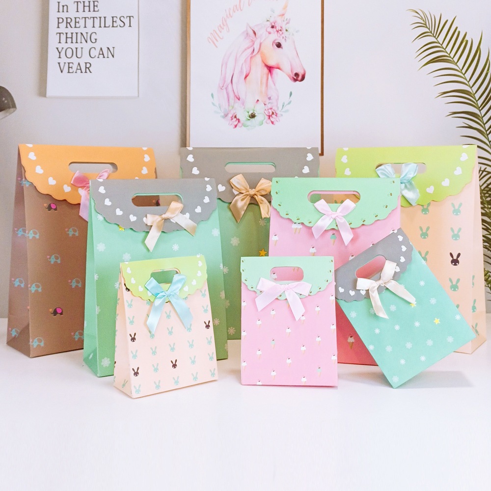 Jual Paperbag Besar Goodiebag Hampers Paperbag Motif Dan Polos Paperbag ...