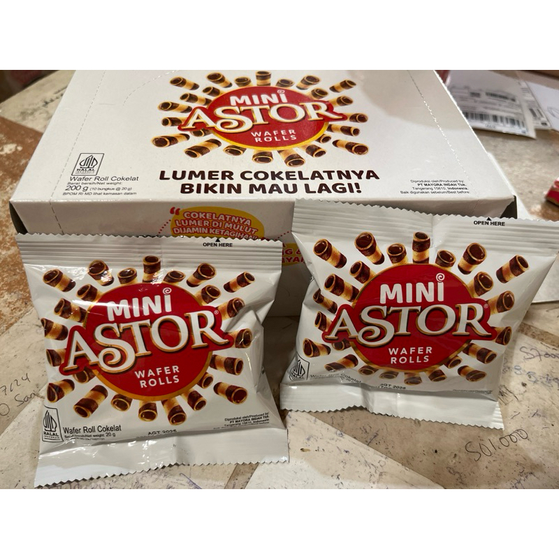 Jual Mayora Mini Astor Wafer Rolls 20gr x 10 Bungkus | Shopee Indonesia
