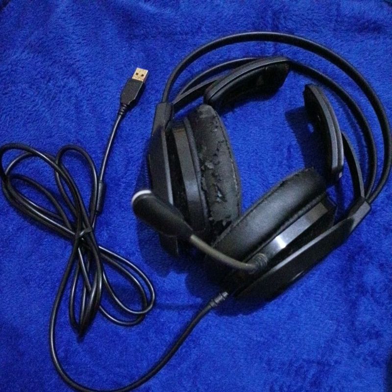 Jual MURAH !! DIJUAL CEPAT !! Headphone Gaming DBE 210 Kondisi Bekas ...