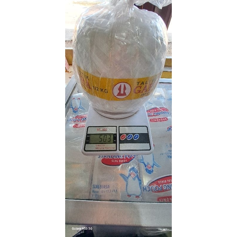 Jual Tali Rafia Putih Transparan Natural 1/2 kg Merk Boyo | Shopee ...