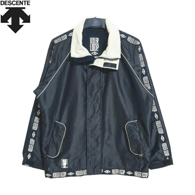 Jual KILLER LOOP BY DESCENTE Outdoor Jacket | Jaket Outdoor | Jaket Tracksuit | Shopee Indonesia