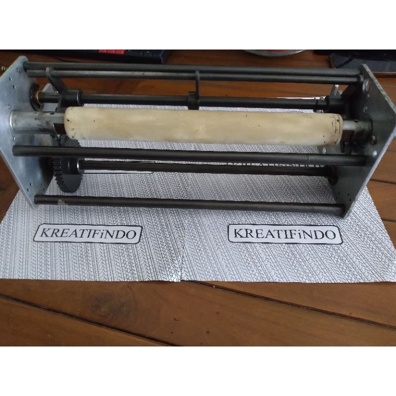 Jual Tempat Roll tinta Mesin Cetak Toko Offset 810/820 || Dijual 1 Set ...