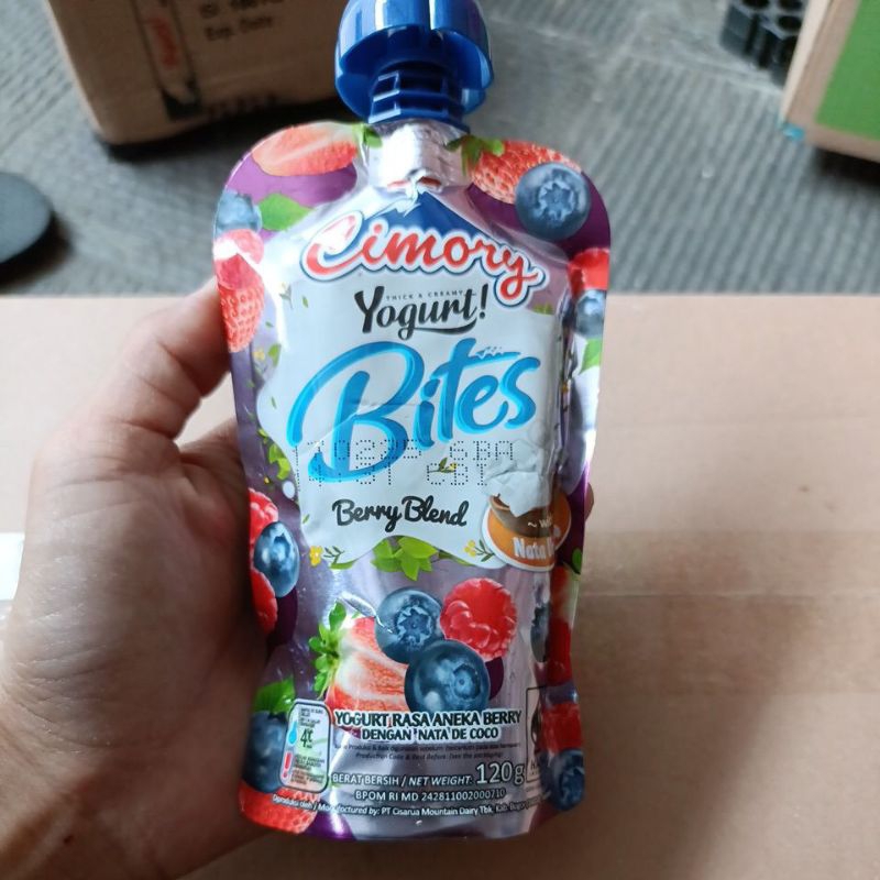 Jual Cimory yogurt bites berry blend 120gr | Shopee Indonesia