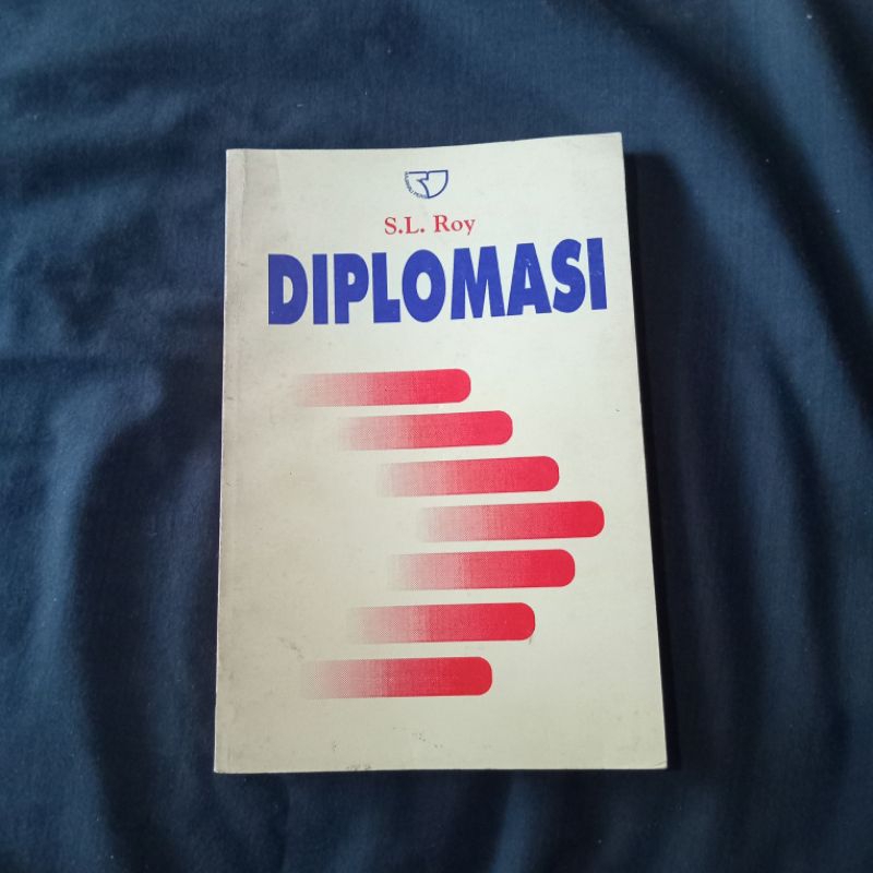 Jual Buku Diplomasi - SL Roy | Shopee Indonesia
